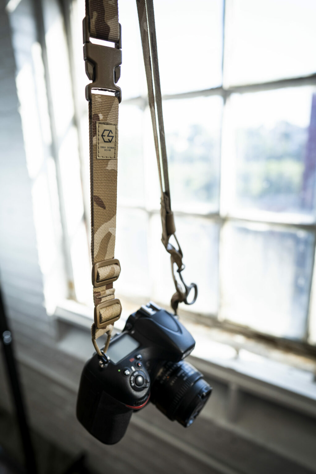 Adjustable ESD Camera Strap for Photographers – Durable & Versatile